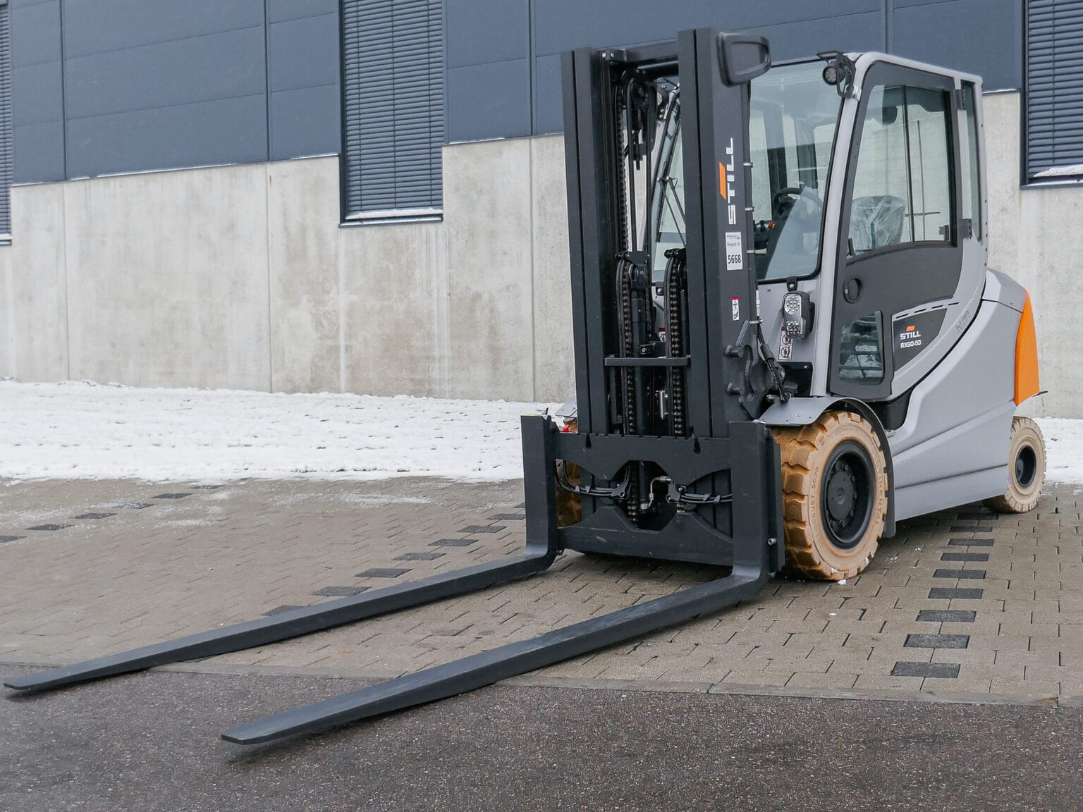 Still RX-60-50 chez Hanselmann - acheter ou louer