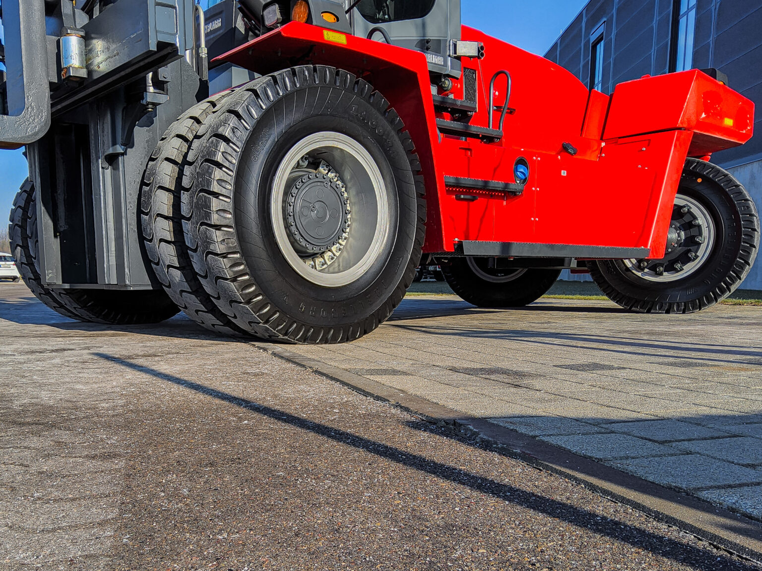 Kalmar Stapler bei Hanselmann – kaufen oder mieten